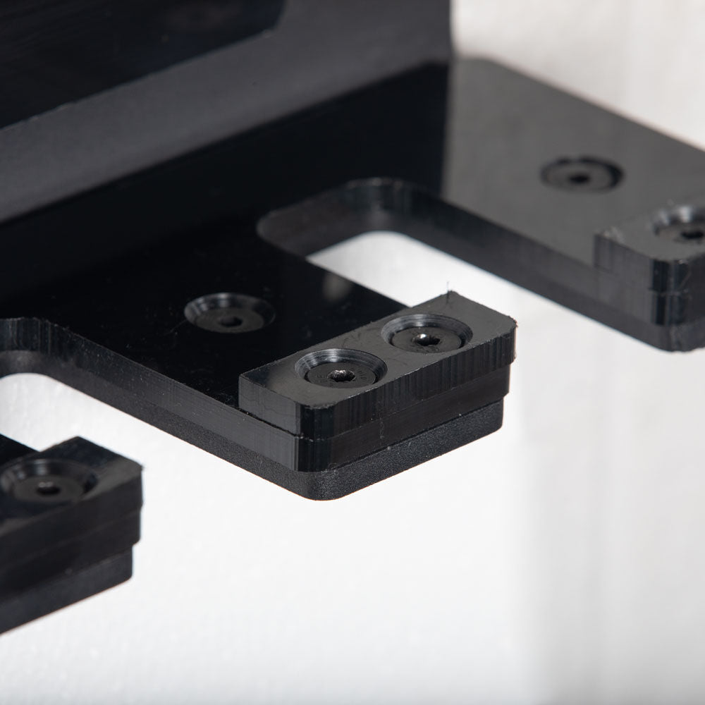 3 Barbell Vertical Hanger – Titan Fitness