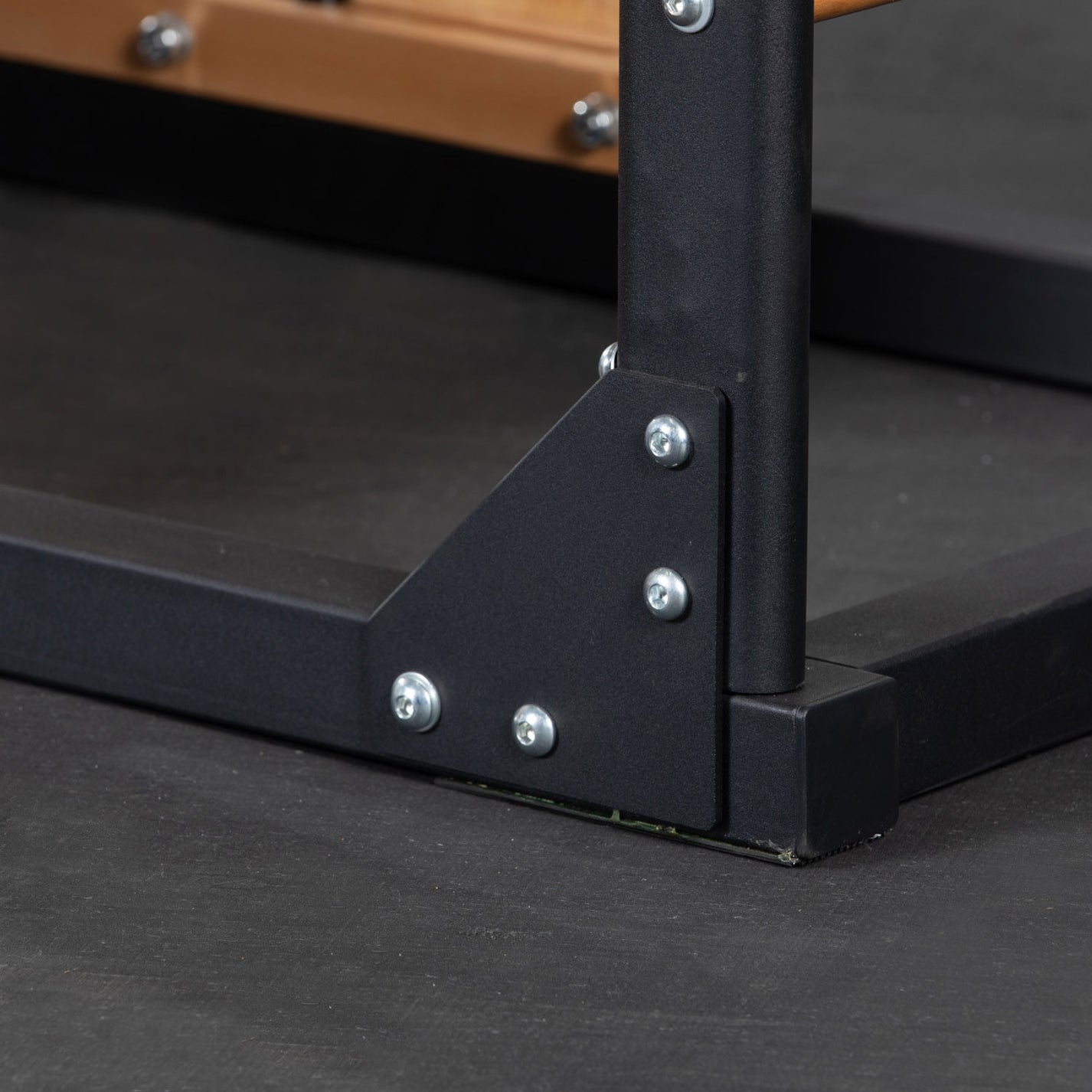 Ladder Barrel – Titan Fitness