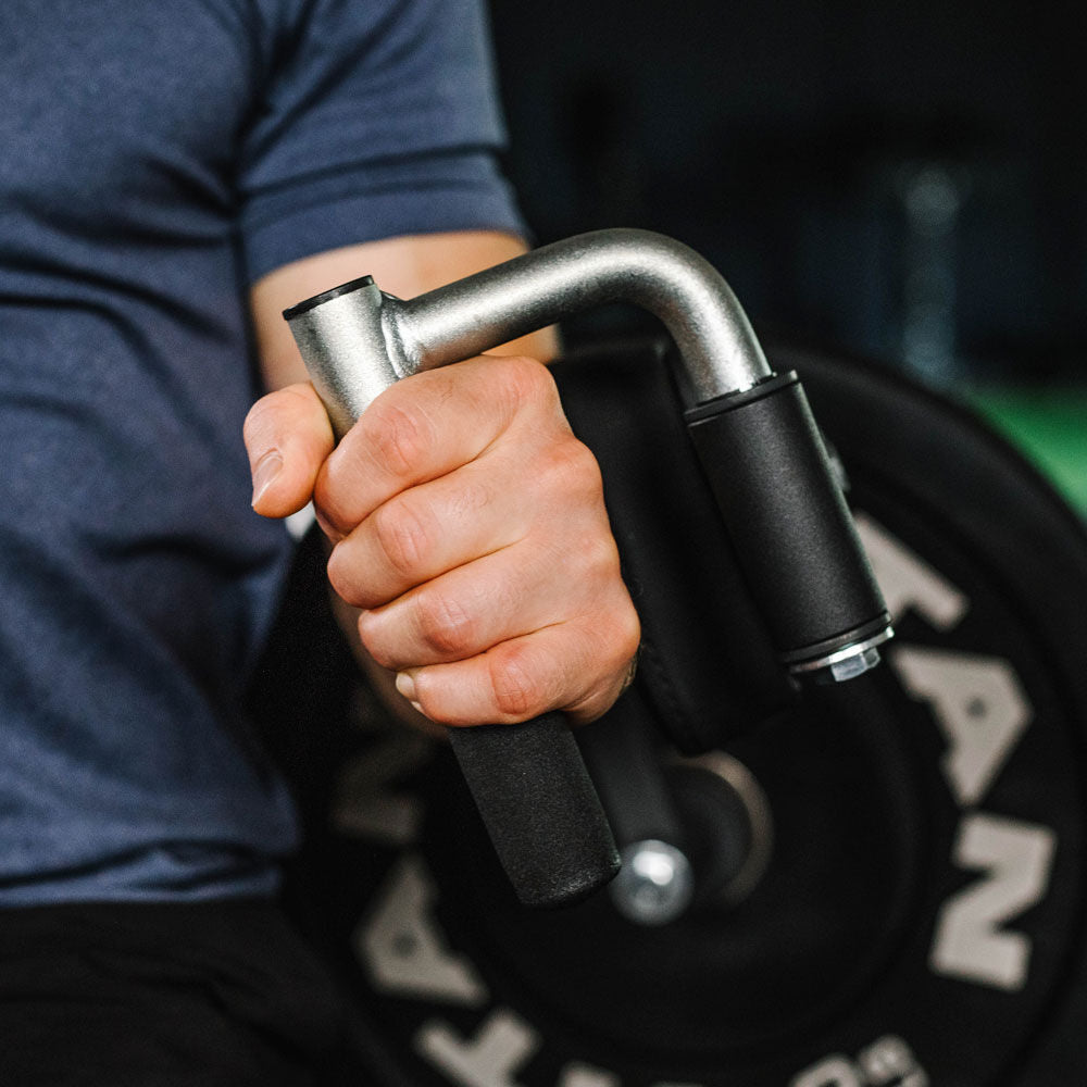 Plate-Loaded Shoulder Press & Raise Machine | Titan Fitness