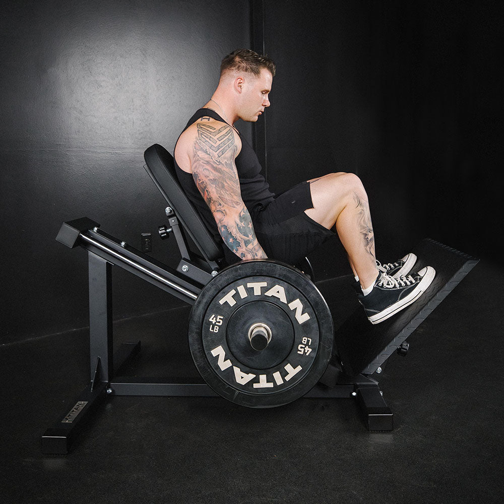 Plate-Loaded Linear Hack Squat | Titan Fitness