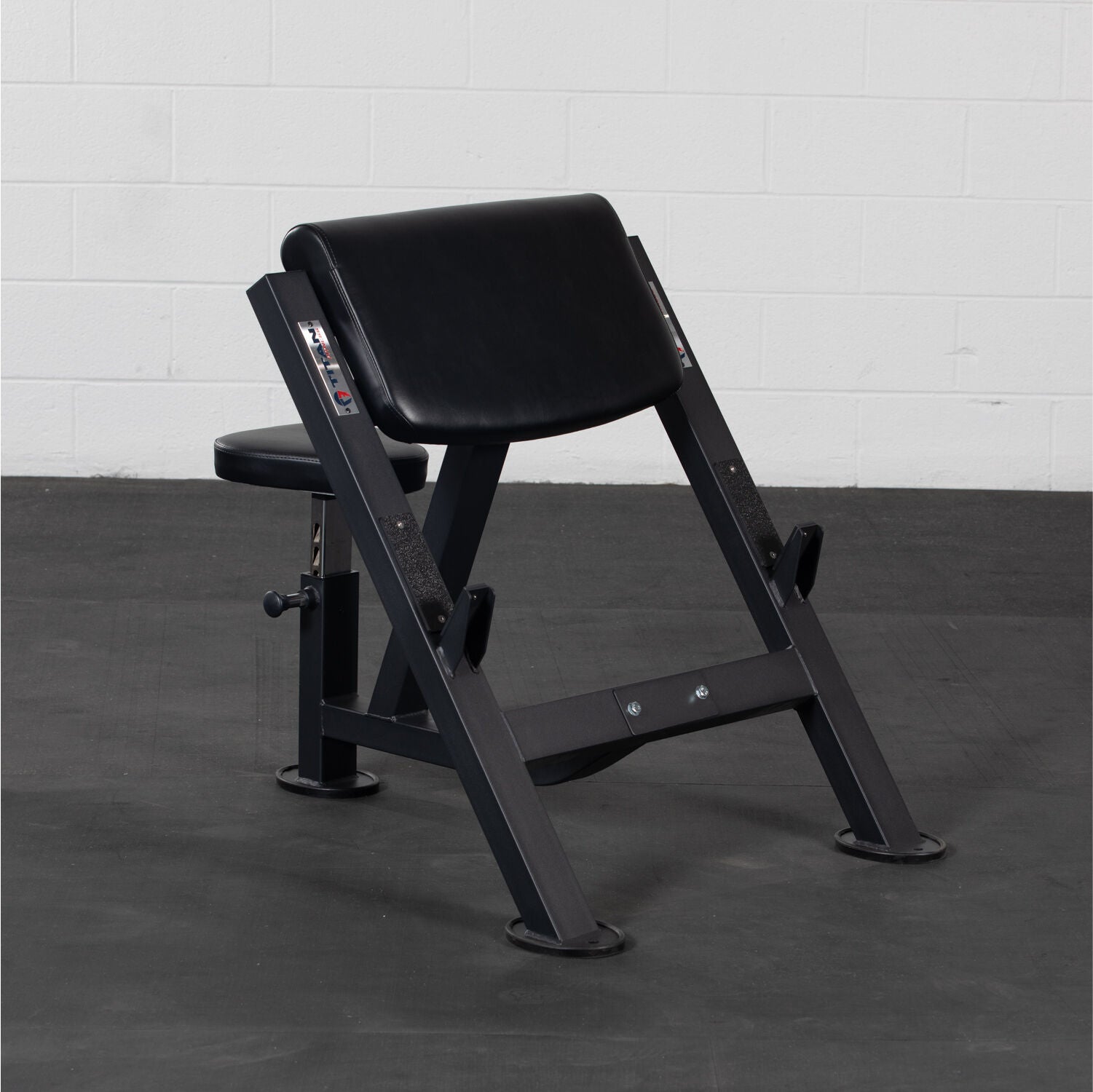 SCRATCH AND DENT - Preacher Curl Bench V2 - FINAL SALE – Titan Fitness