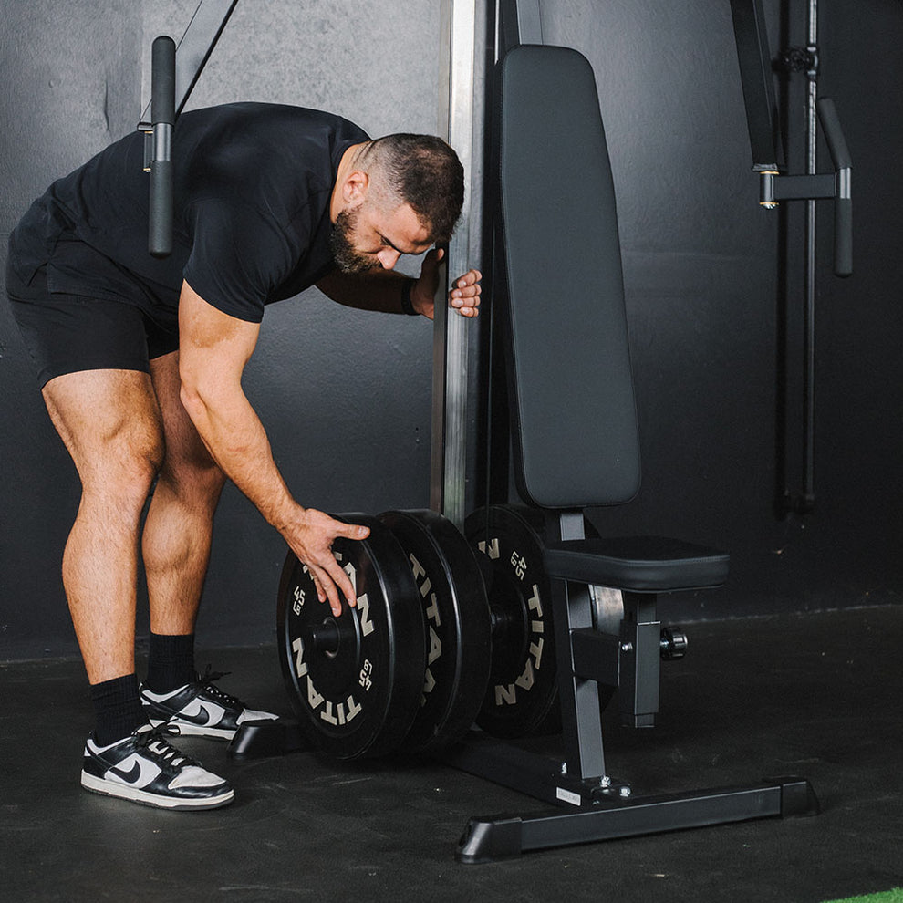 Plate-Loaded Chest Fly Machine | Titan Fitness