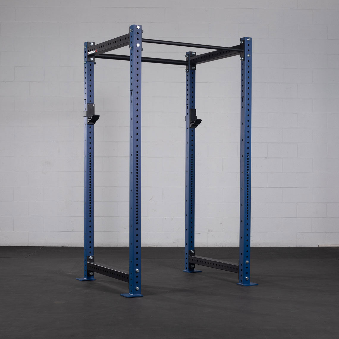 X-3 Series Bolt Down Power Rack – Titan Fitness