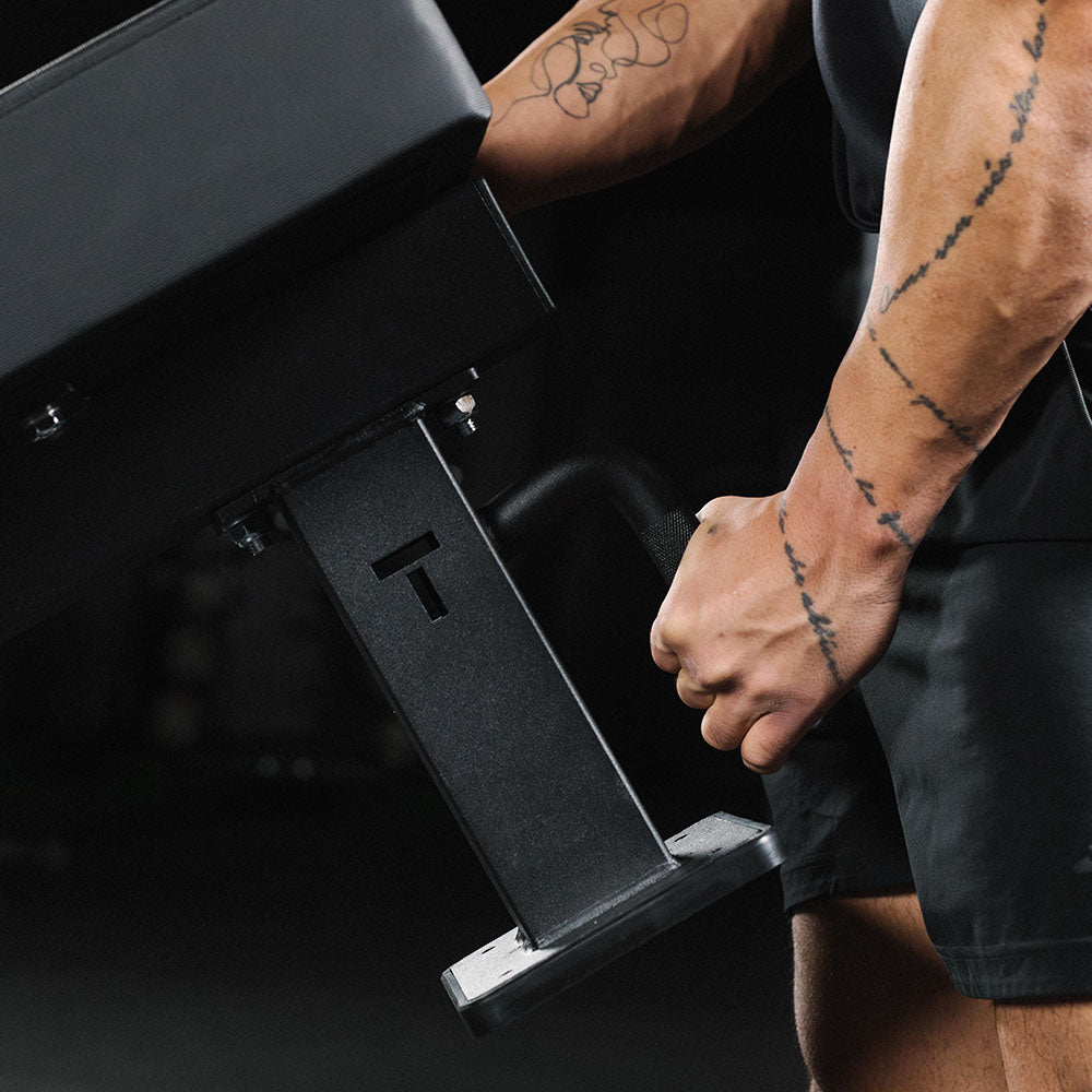 TITAN Series Single Post Flat Bench | Titan Fitness