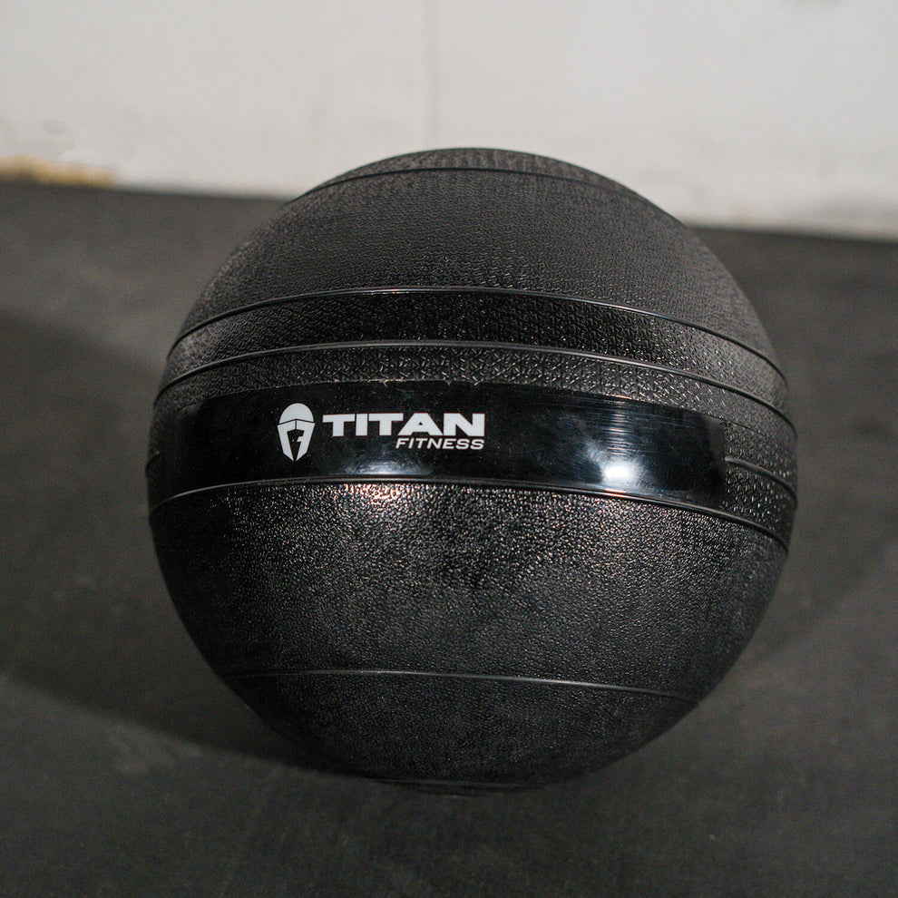 20 LB Rubber Slam Ball – Titan Fitness